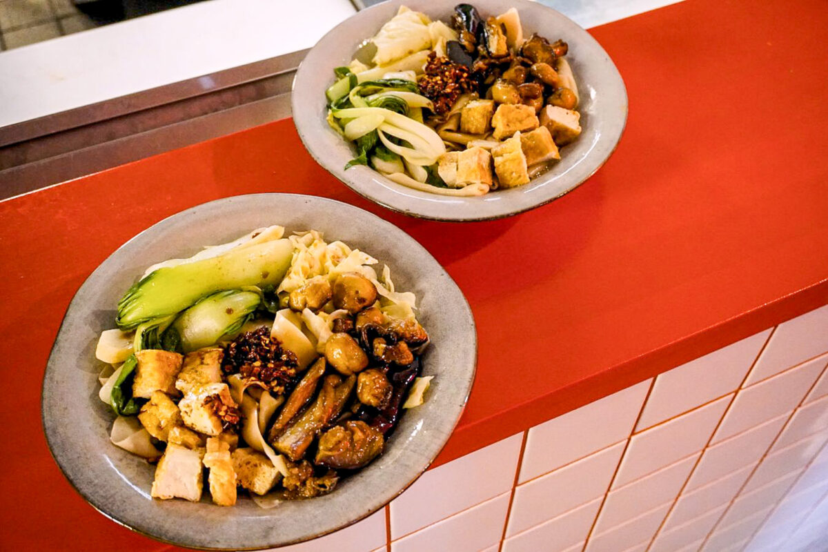 "Cyn Cyn": Chinesische Nudeln sorgen für lange Schlange